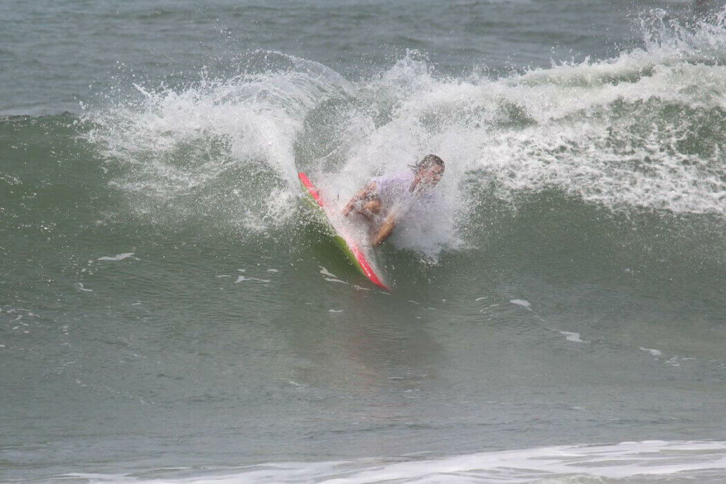 Finless Softboard Catch Surf Beater: Spaßmaschine im Test - landratten ...